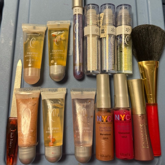 Caboodles | Makeup | Caboodles Lip Gloss Set Clear Purple Gold Pink Red ...